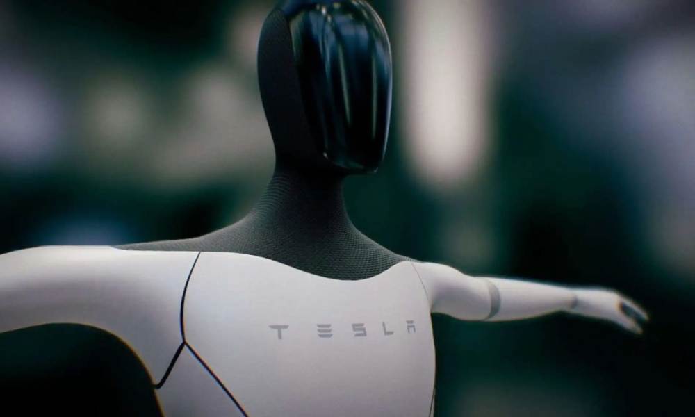 Elon Musk: Tesla utilizará robots humanoides el próximo año